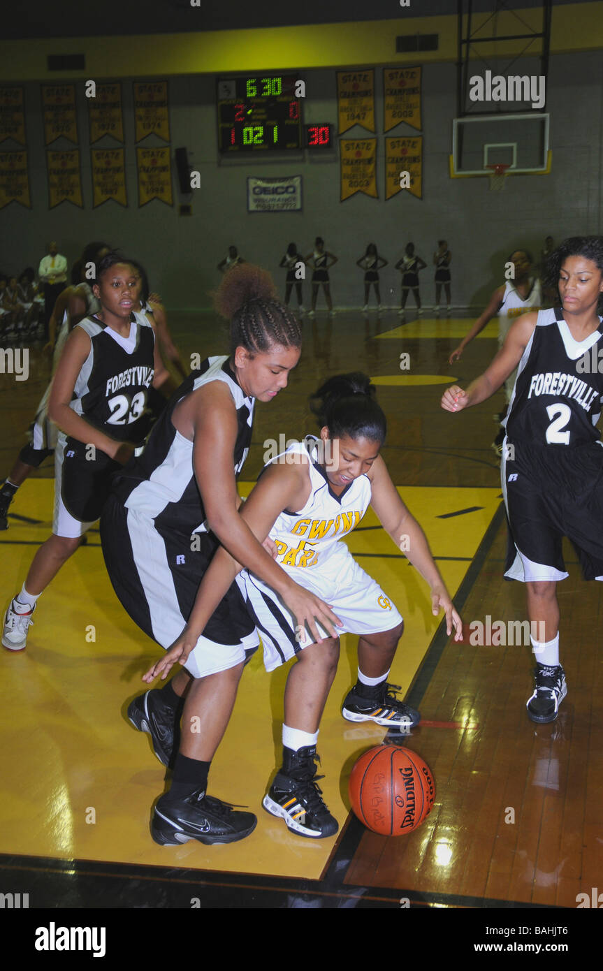 Girls high school basketball Stock Photo - Alamy