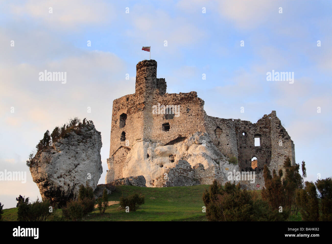 The ruins the castle hi-res stock photography and images - Alamy