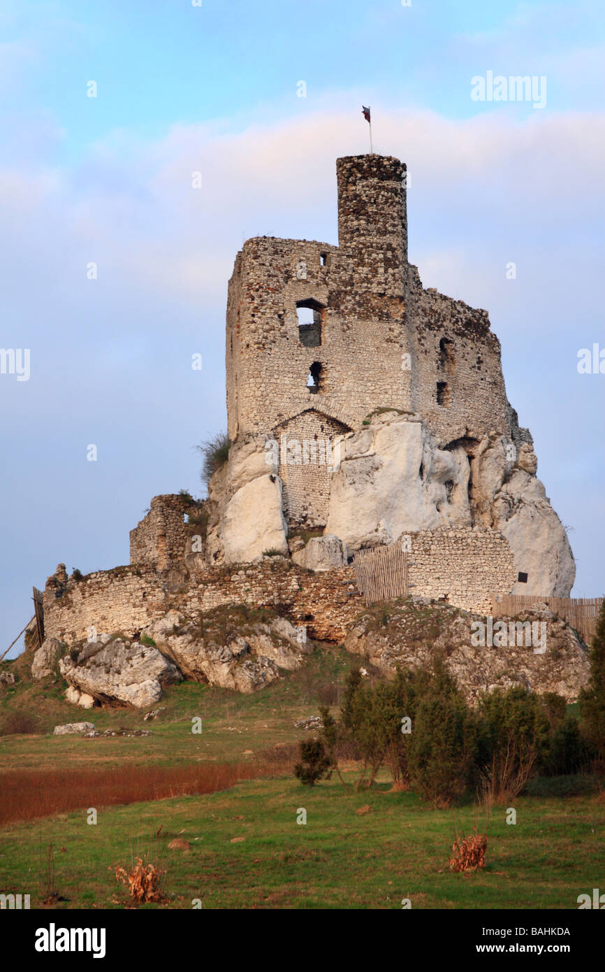 Ruins of castle Stock Photo - Alamy
