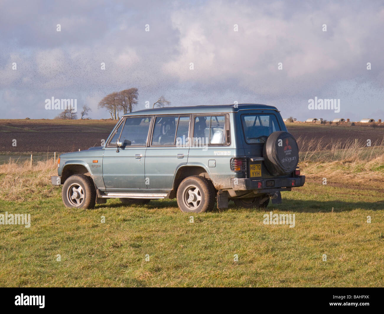 Salisbury Plain Mitsubishi Shogun Pajero off road 4wd Four Wheel Drive ...