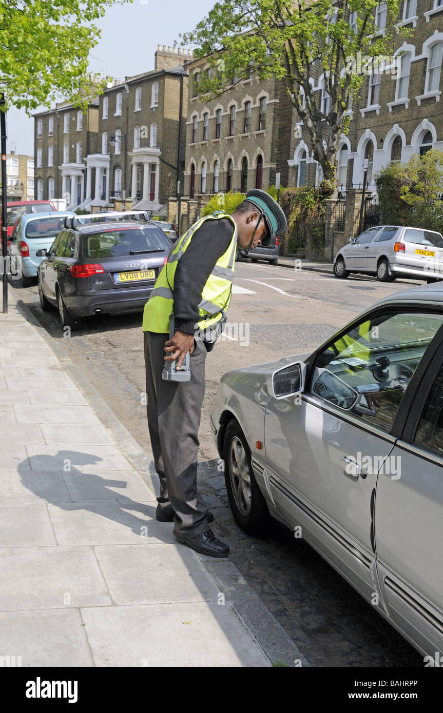 Traffic warden london hi-res stock photography and images - Alamy