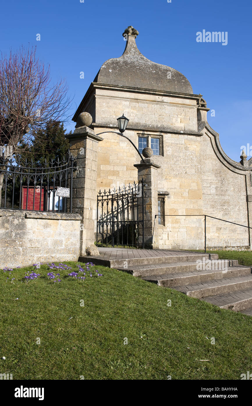 chipping campden hall manor house cotswolds Stock Photo - Alamy