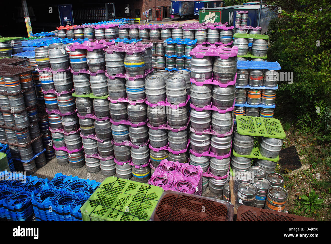 Beer Pallets Stock Photos & Beer Pallets Stock Images - Alamy