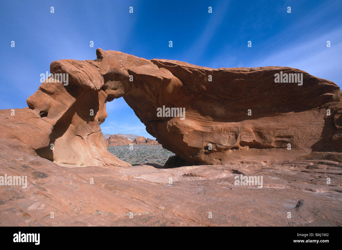 Sandstone Arch at Valley of Fire State Park in Nevada USA Stock Photo ...