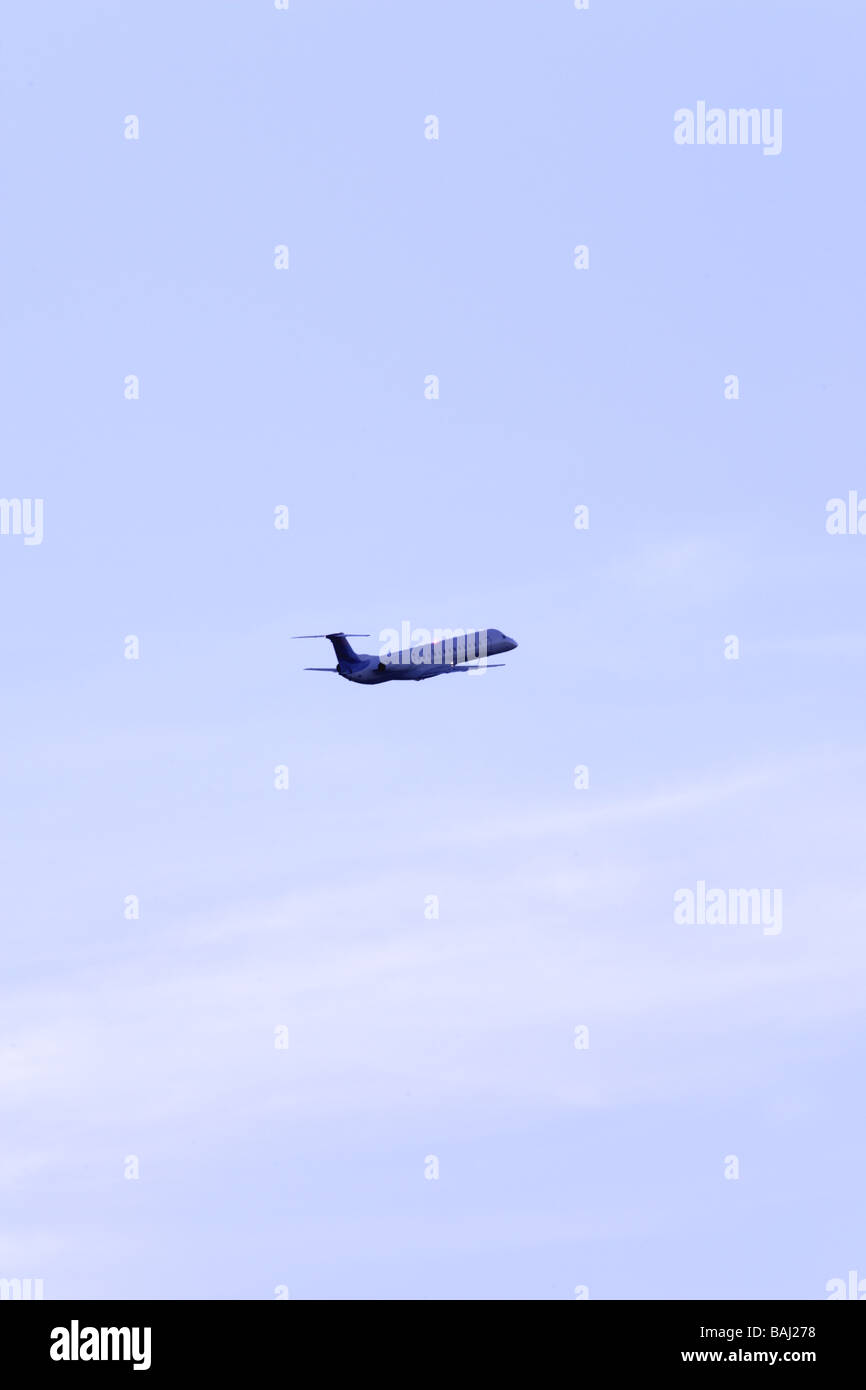 Commercial Aviation, Aircraft in flight Stock Photo - Alamy