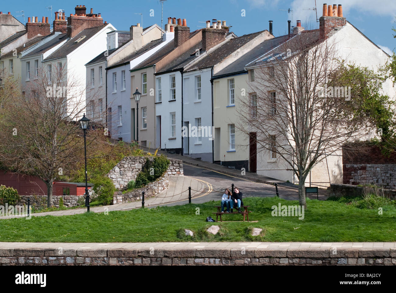 Row of terrace houses Stock Photo - Alamy