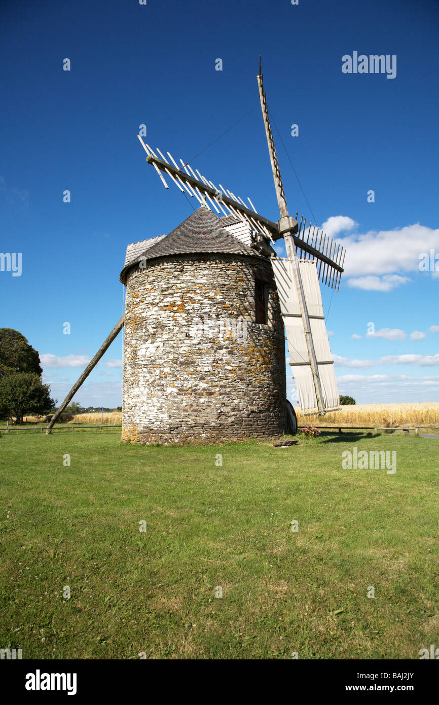 Old flour mill hi-res stock photography and images - Alamy