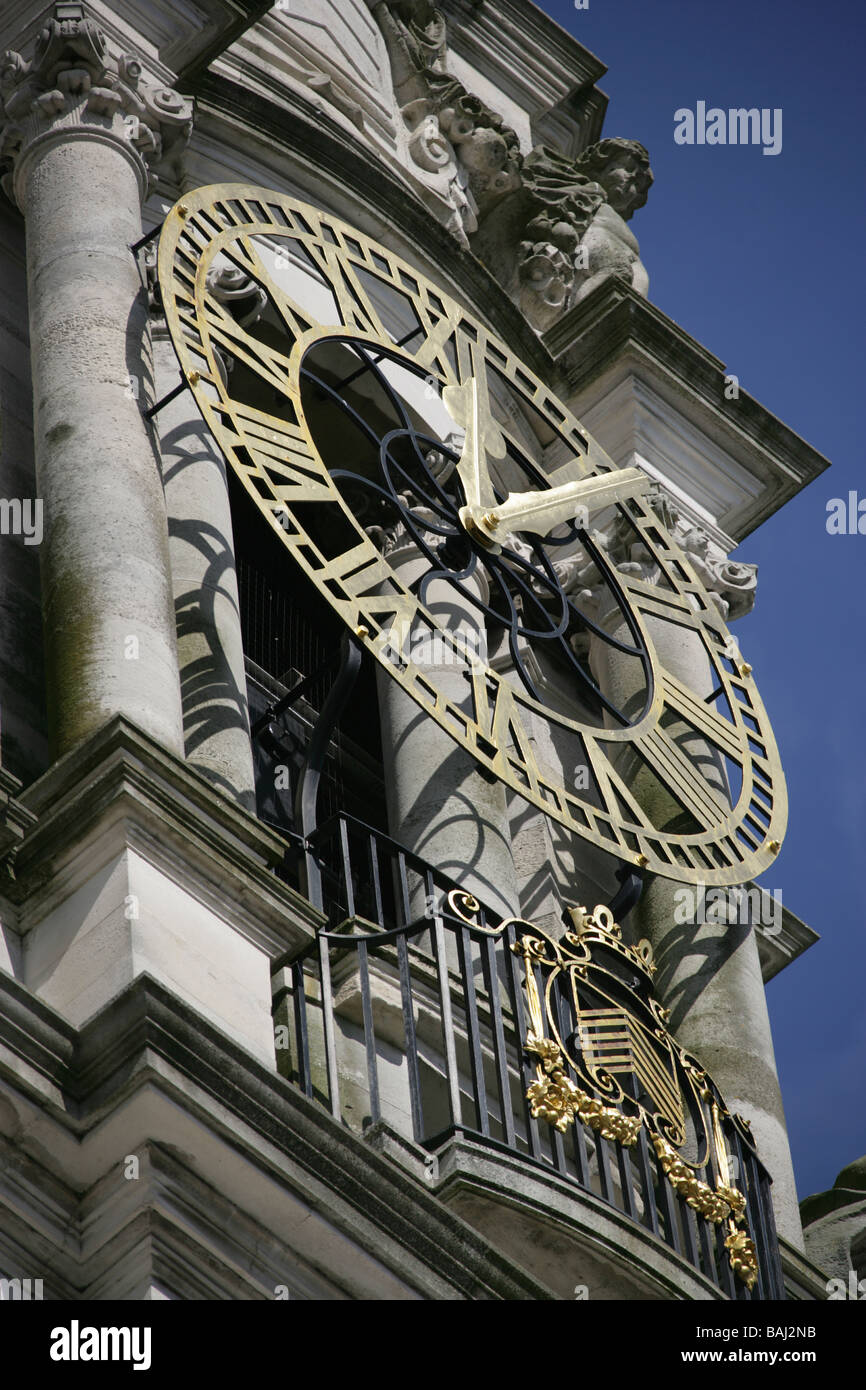 City hall clock hi-res stock photography and images - Alamy