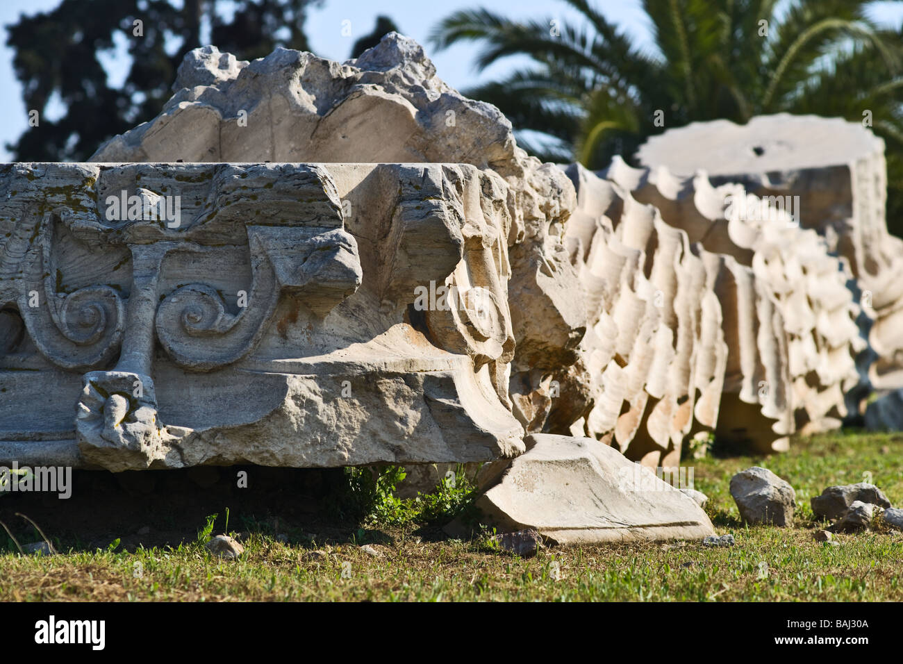 Collapsed temple hi-res stock photography and images - Alamy