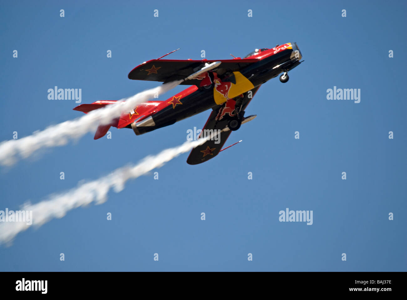Mig 17 hi-res stock photography and images - Alamy