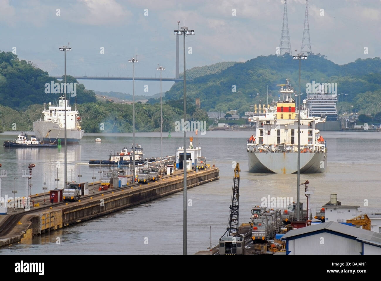 Cargo boat passing the gatun locks hi-res stock photography and images ...