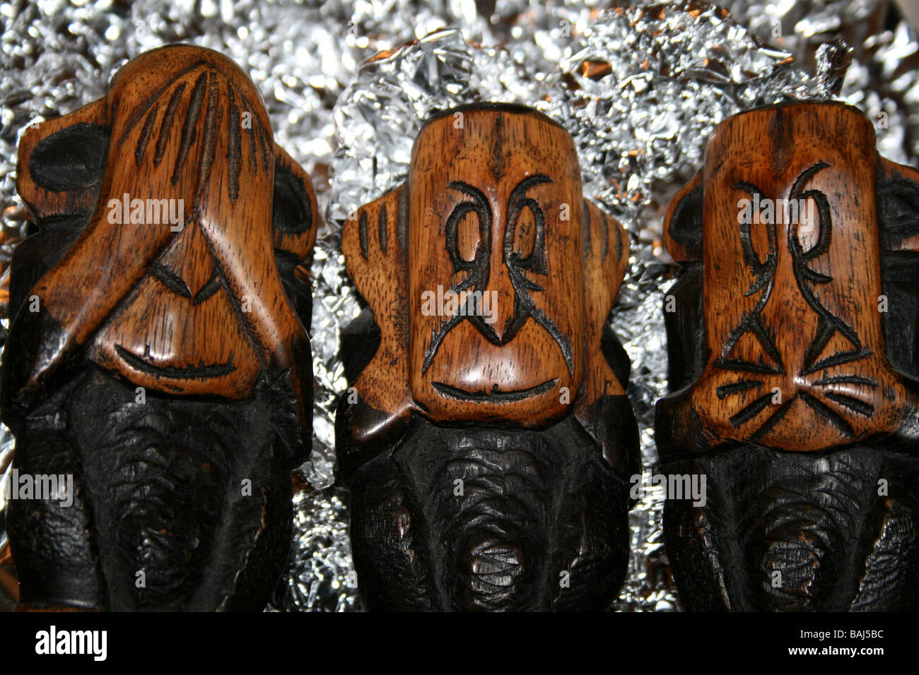 3 wise monkeys hi-res stock photography and images - Alamy