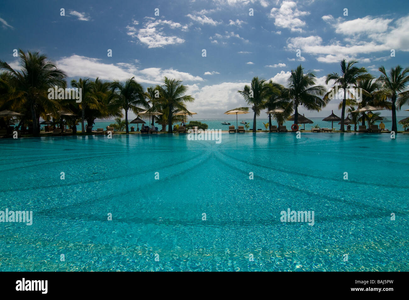 Swimming pool africa hi-res stock photography and images - Alamy