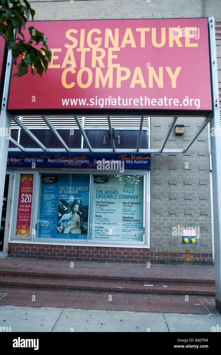 Signature Theatre Company NYC Stock Photo - Alamy