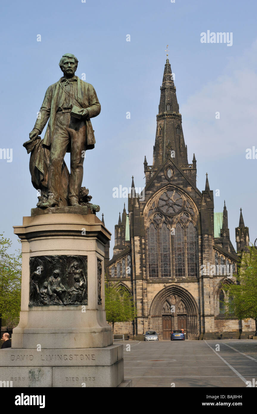 David Livingstone statue and Glasgow Cathedral Stock Photo - Alamy