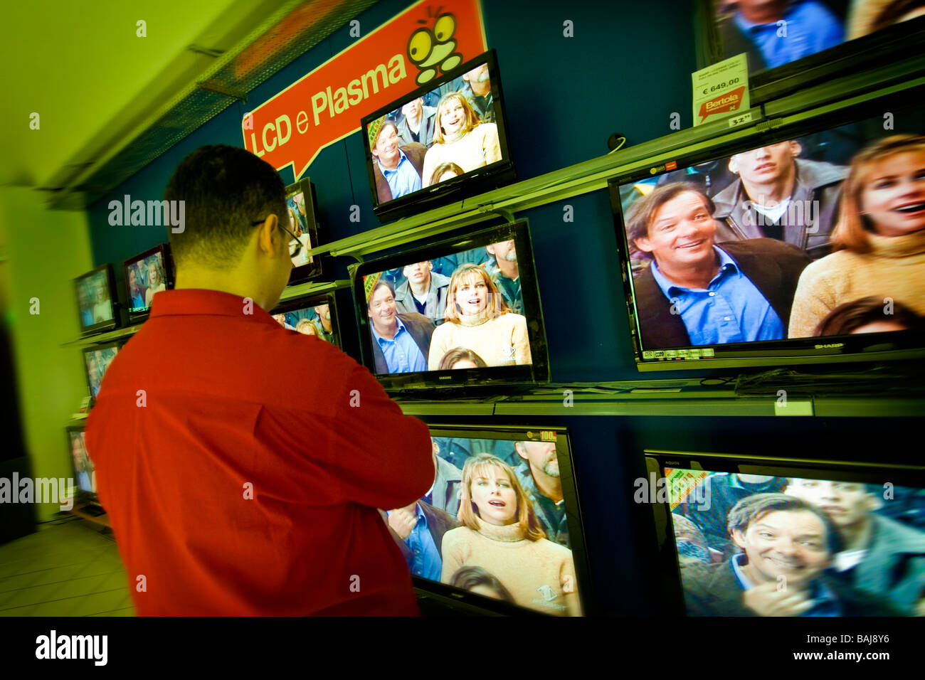 Terrestrial view hi-res stock photography and images - Alamy