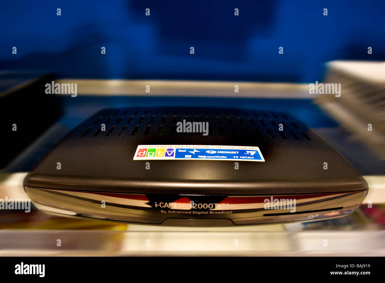 Smart decoder hi-res stock photography and images - Alamy