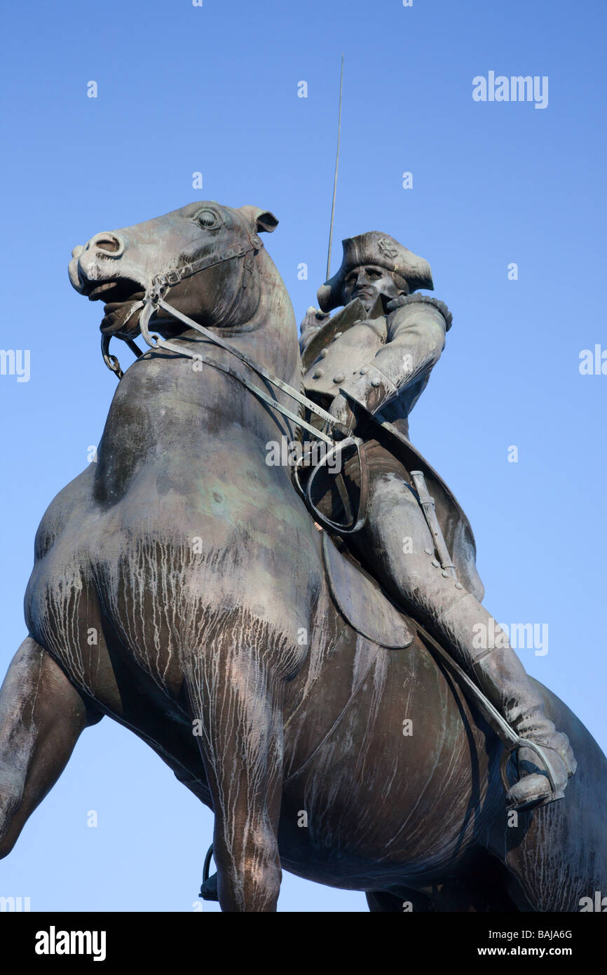 John stark statue hi-res stock photography and images - Alamy