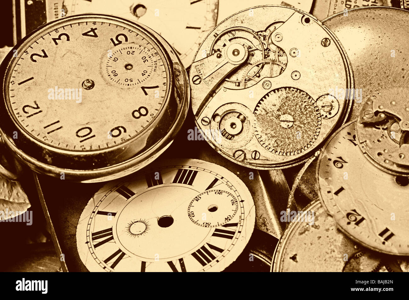 Old fashioned time piece pieces hi-res stock photography and images - Alamy