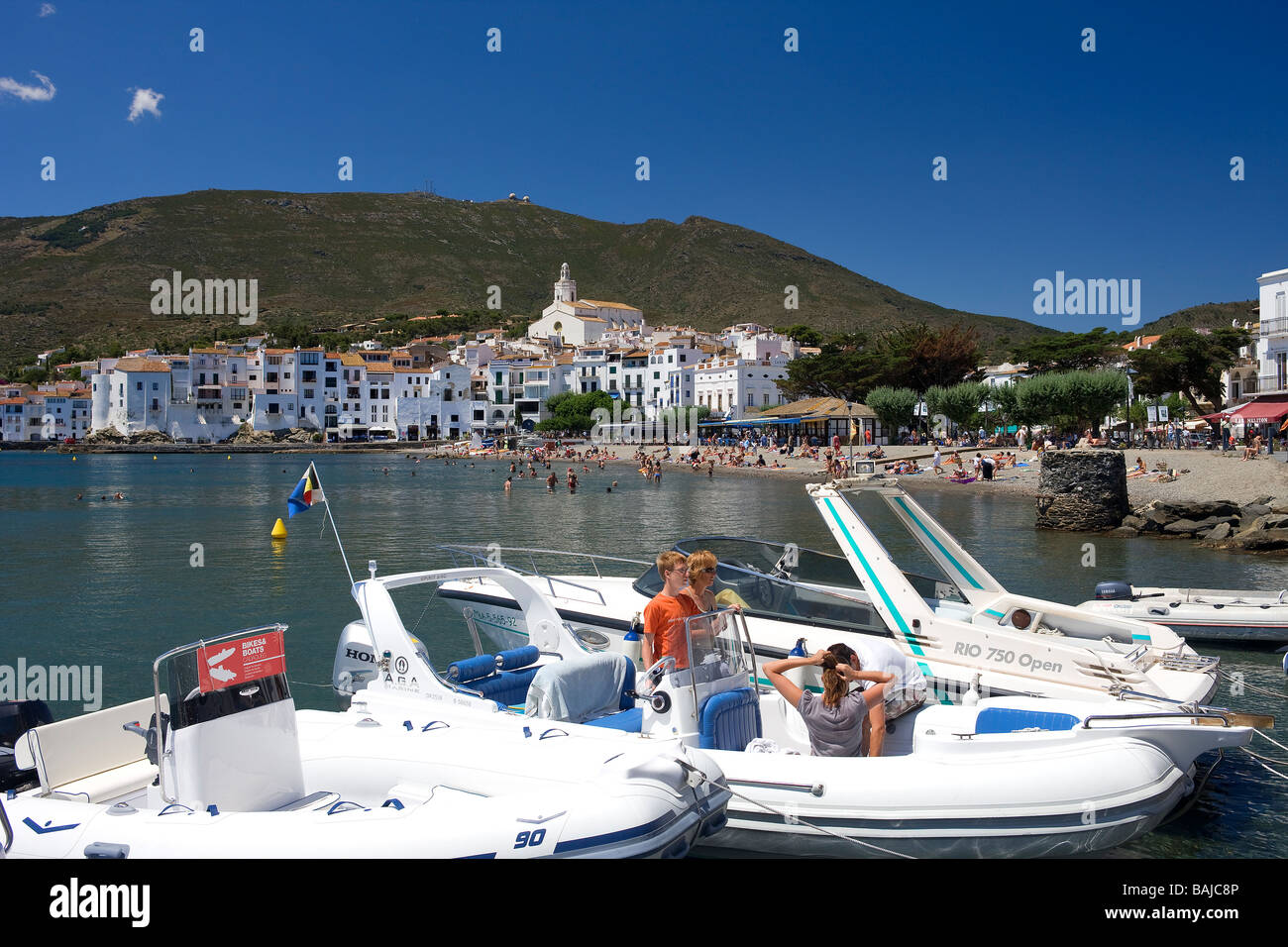 Cadaques beach woman hi-res stock photography and images - Alamy