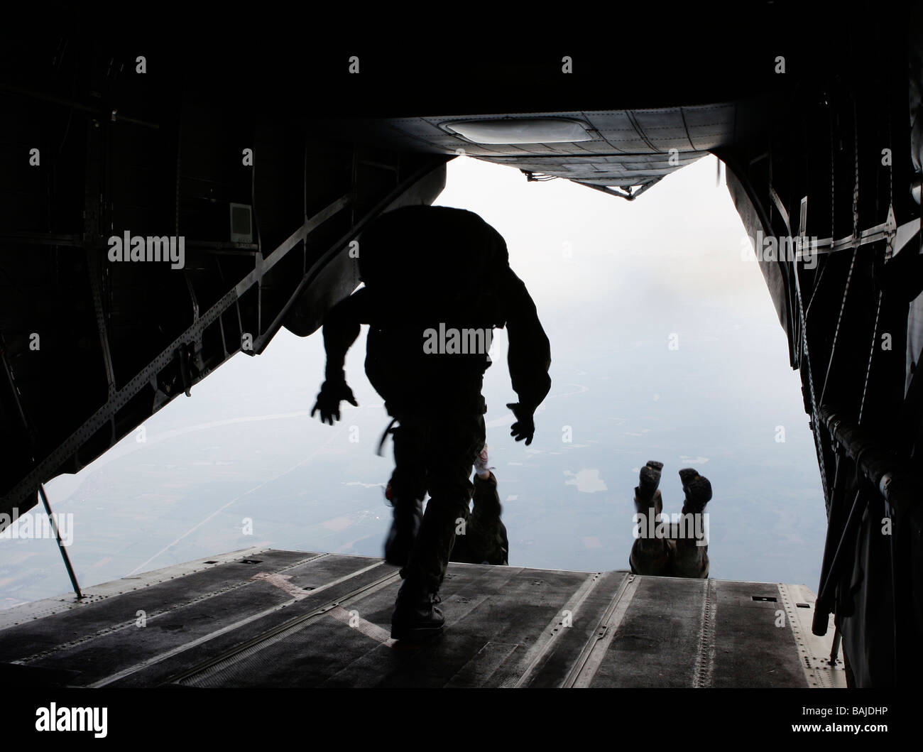 Army freefall parachute competition Stock Photo - Alamy