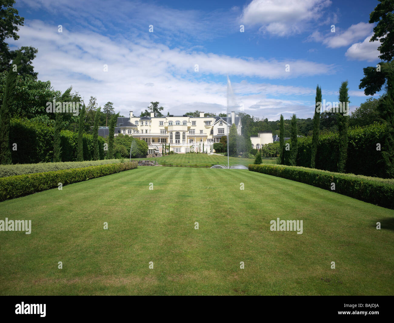 Updown court hi-res stock photography and images - Alamy