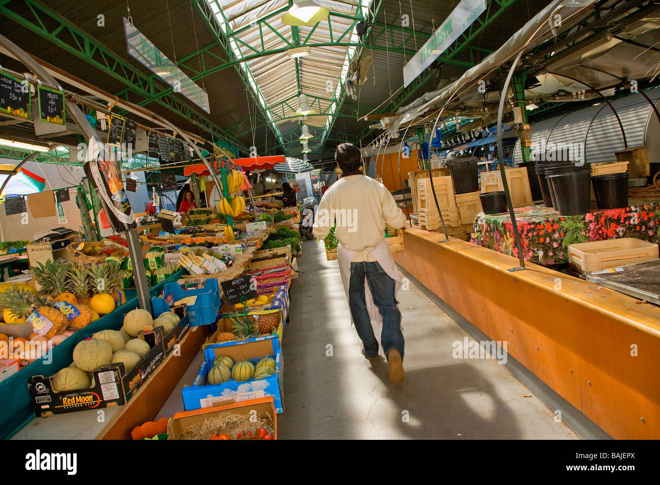 France, Paris, the Marais District, Marche des Enfants Rouges Stock ...