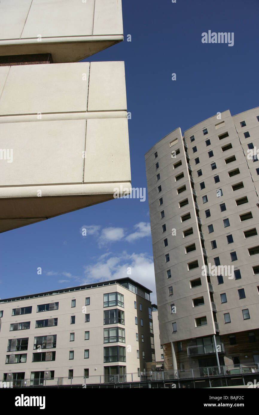 City of Cardiff, South Wales. Modern housing development in Cardiff’s ...