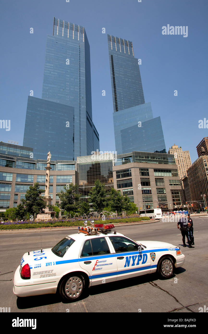 United States, New York City, Manhattan, police car at Colombus Circle ...
