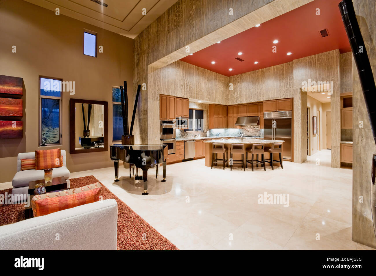 Instrument showcase hi-res stock photography and images - Alamy