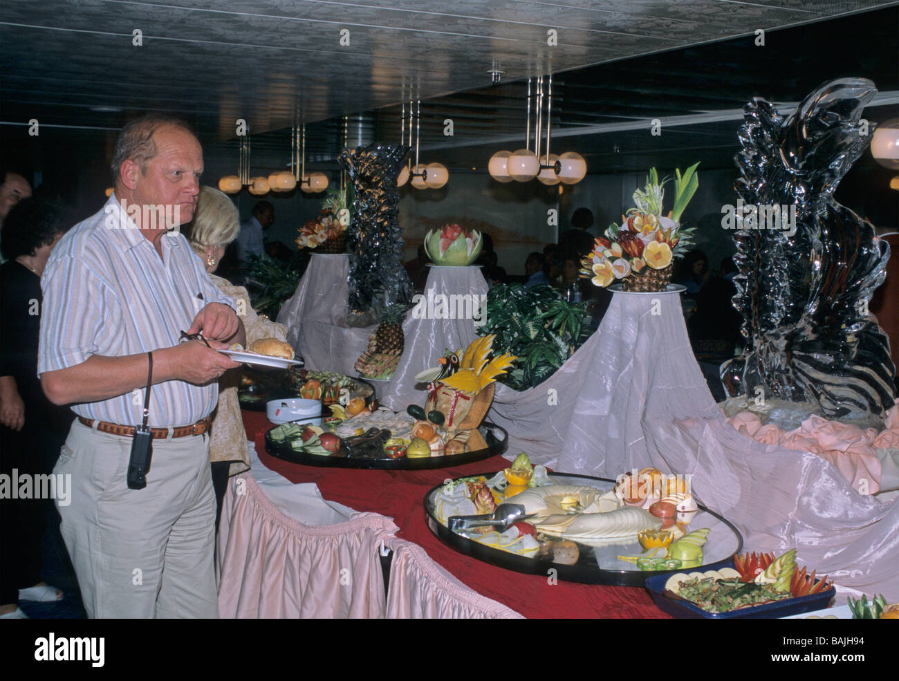 Food buffet on cruise ship hi-res stock photography and images - Alamy