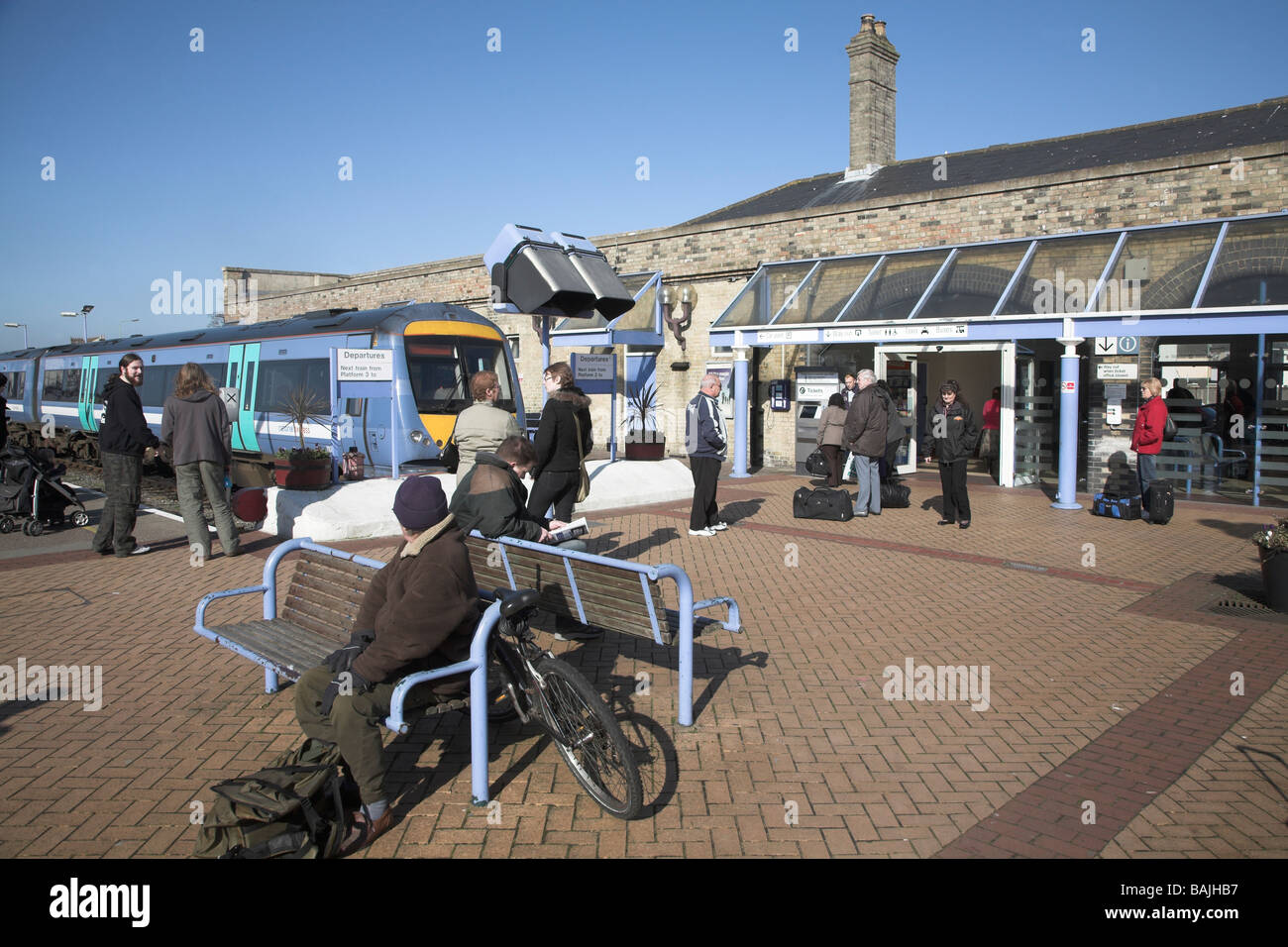 Lowestoft railway hi-res stock photography and images - Alamy