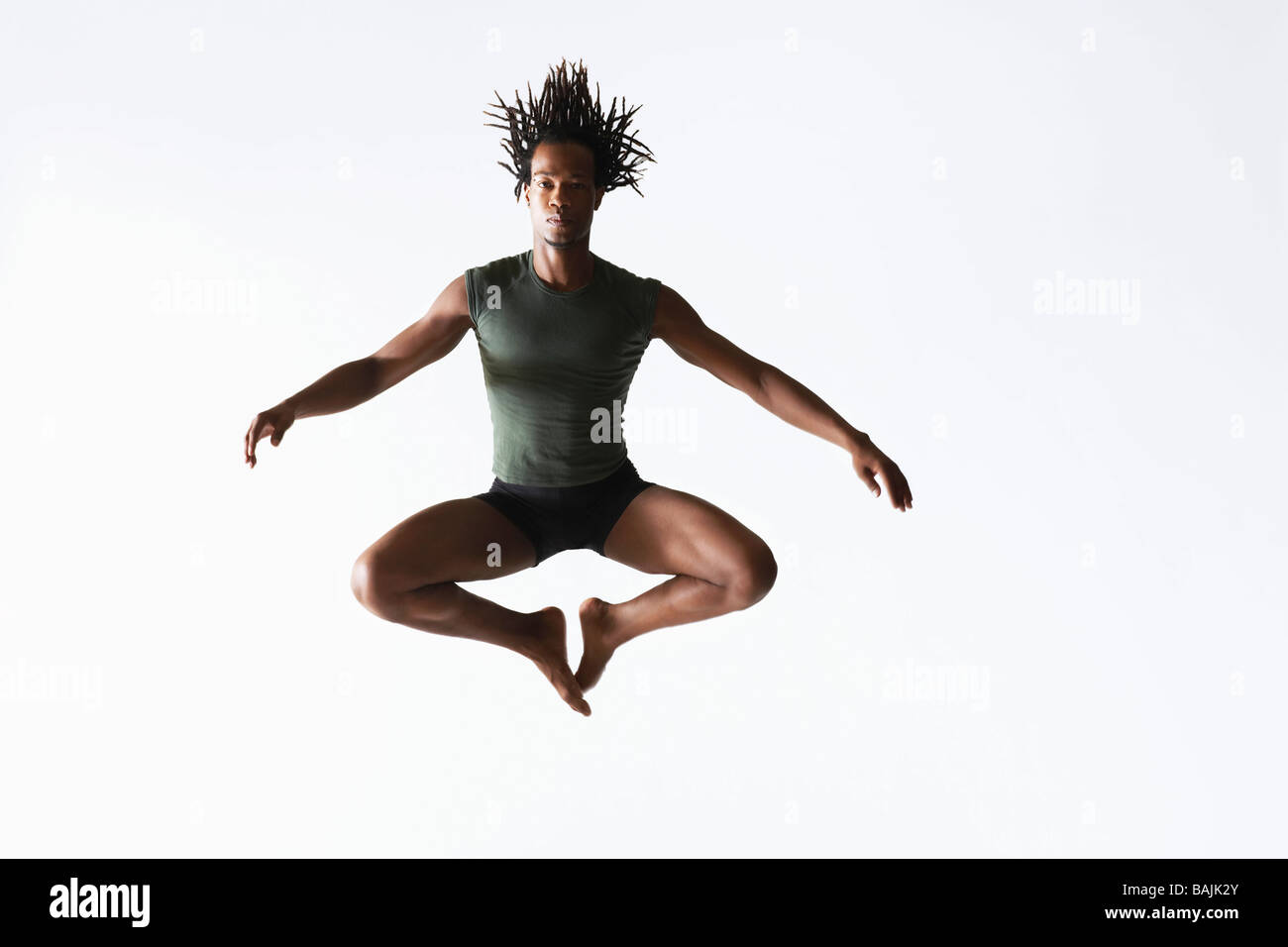 Ballet dancer, leaping in mid-air Stock Photo - Alamy
