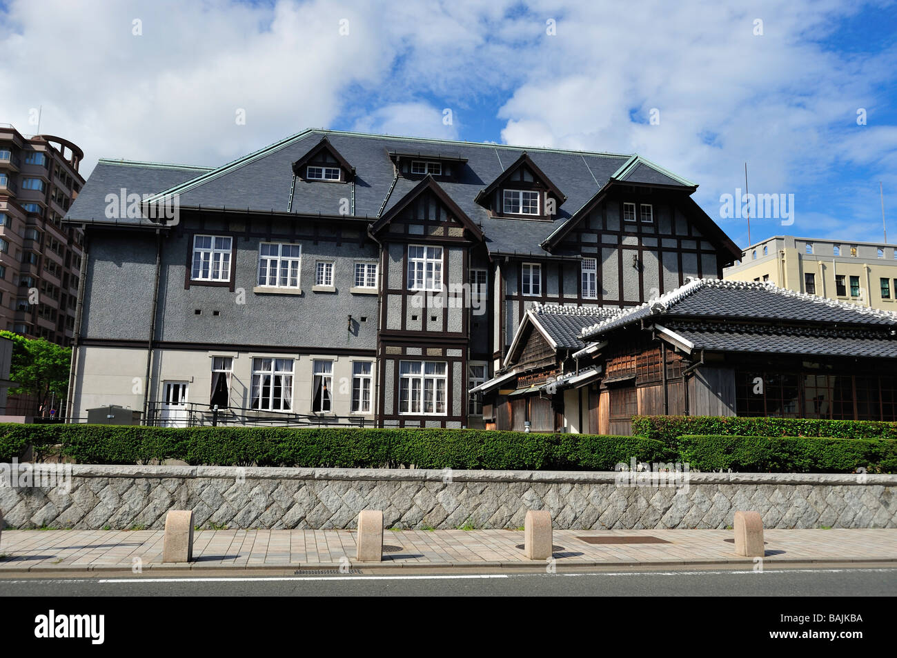 Moji mitsui club hi-res stock photography and images - Alamy