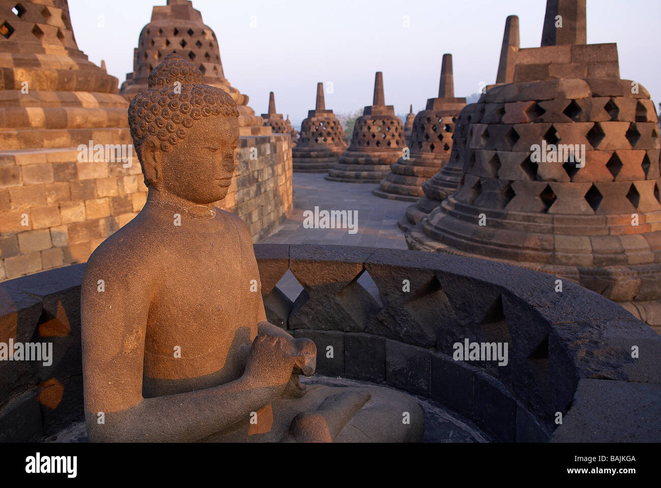 Mandala temple hi-res stock photography and images - Alamy