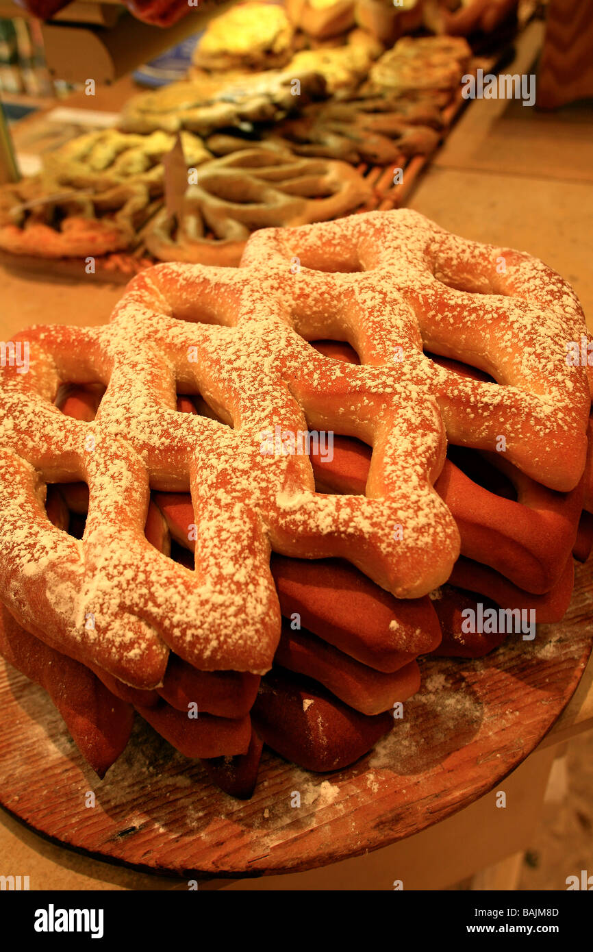 France, Bouches du Rhone, Maillane, Fassy Bakery, fougasse, typical ...