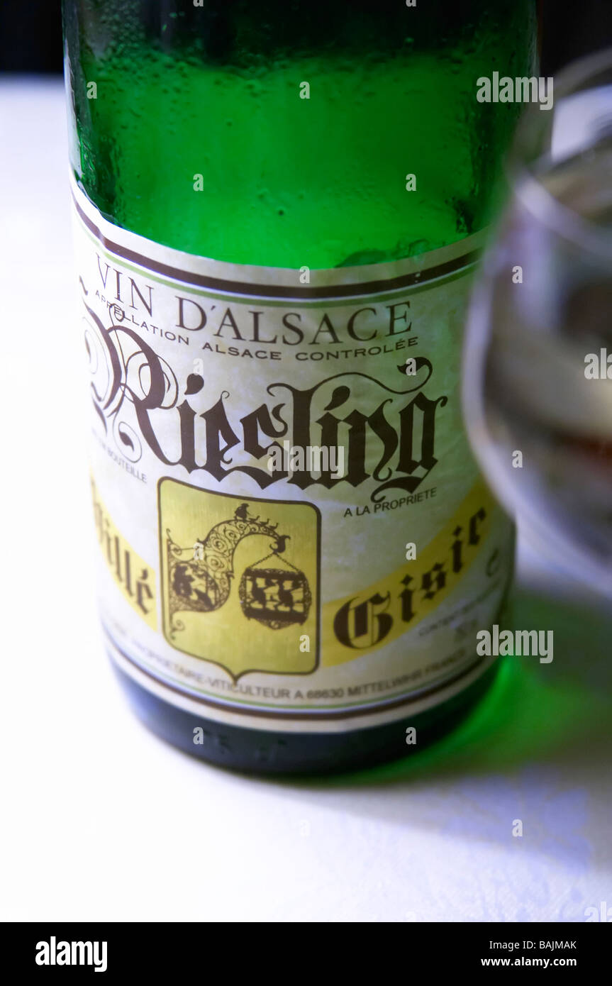 bottle riesling schillie gisie alsace france Stock Photo - Alamy