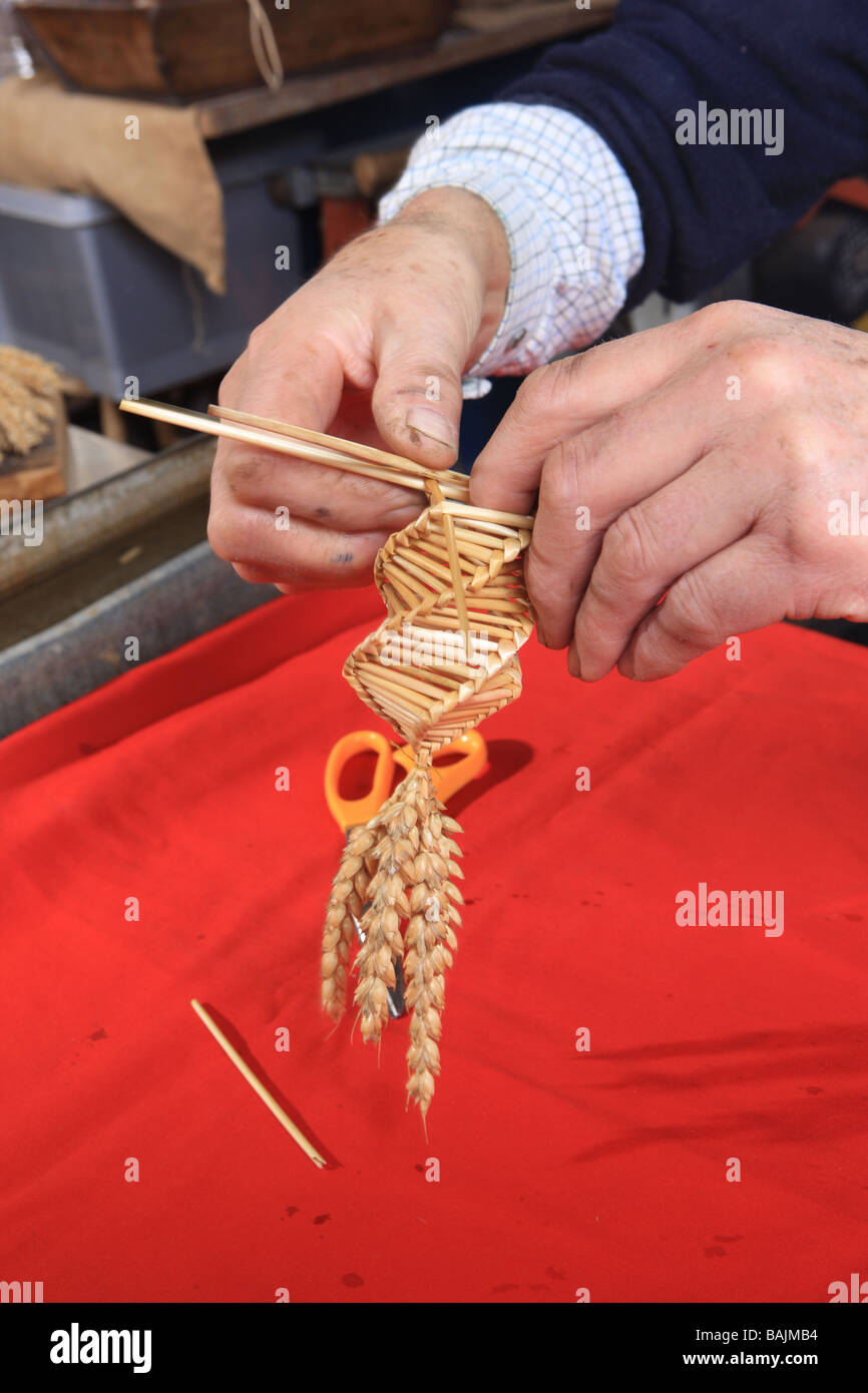 Corn dolly hi-res stock photography and images - Alamy