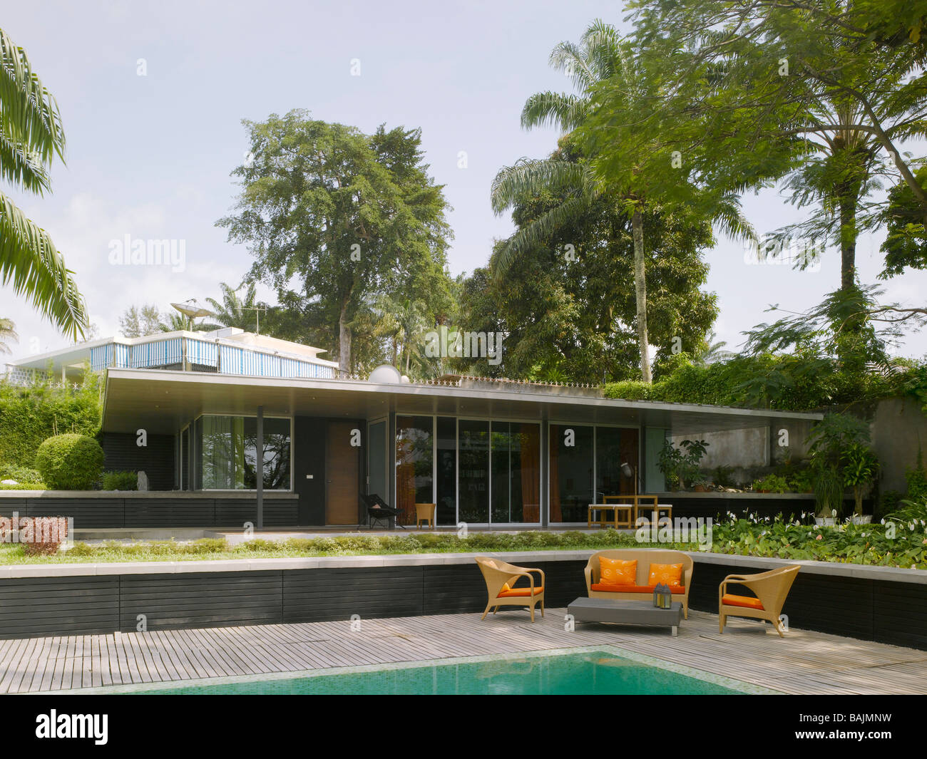 LAGOON HOUSE, KOFFI AND DIABATE ARCHITECTS, ABIDJAN, IVORY COAST Stock ...