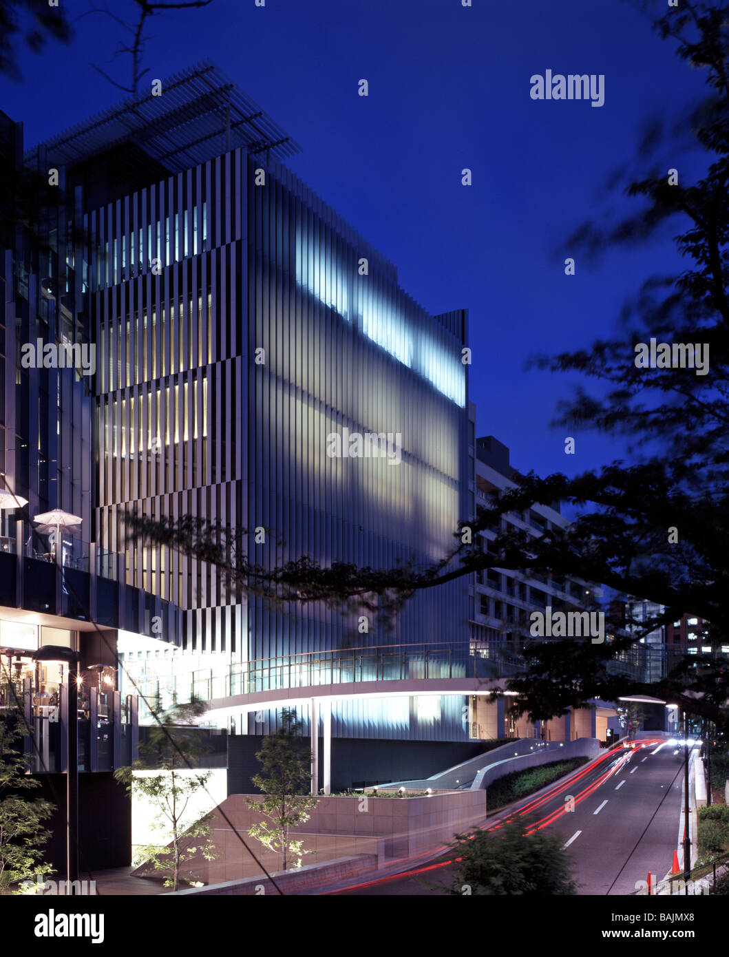 Suntory Museum of Art, Tokyo, Japan, Kengo Kuma & Associates, Suntory ...