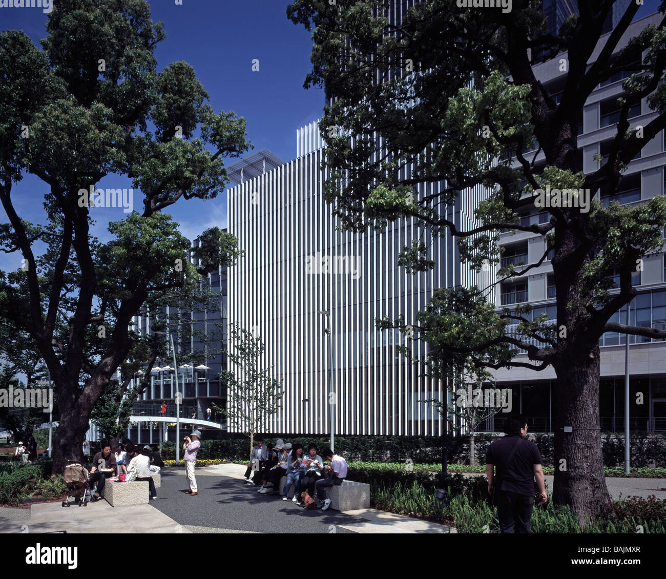 Suntory Museum of Art, Tokyo, Japan, Kengo Kuma & Associates, Suntory ...