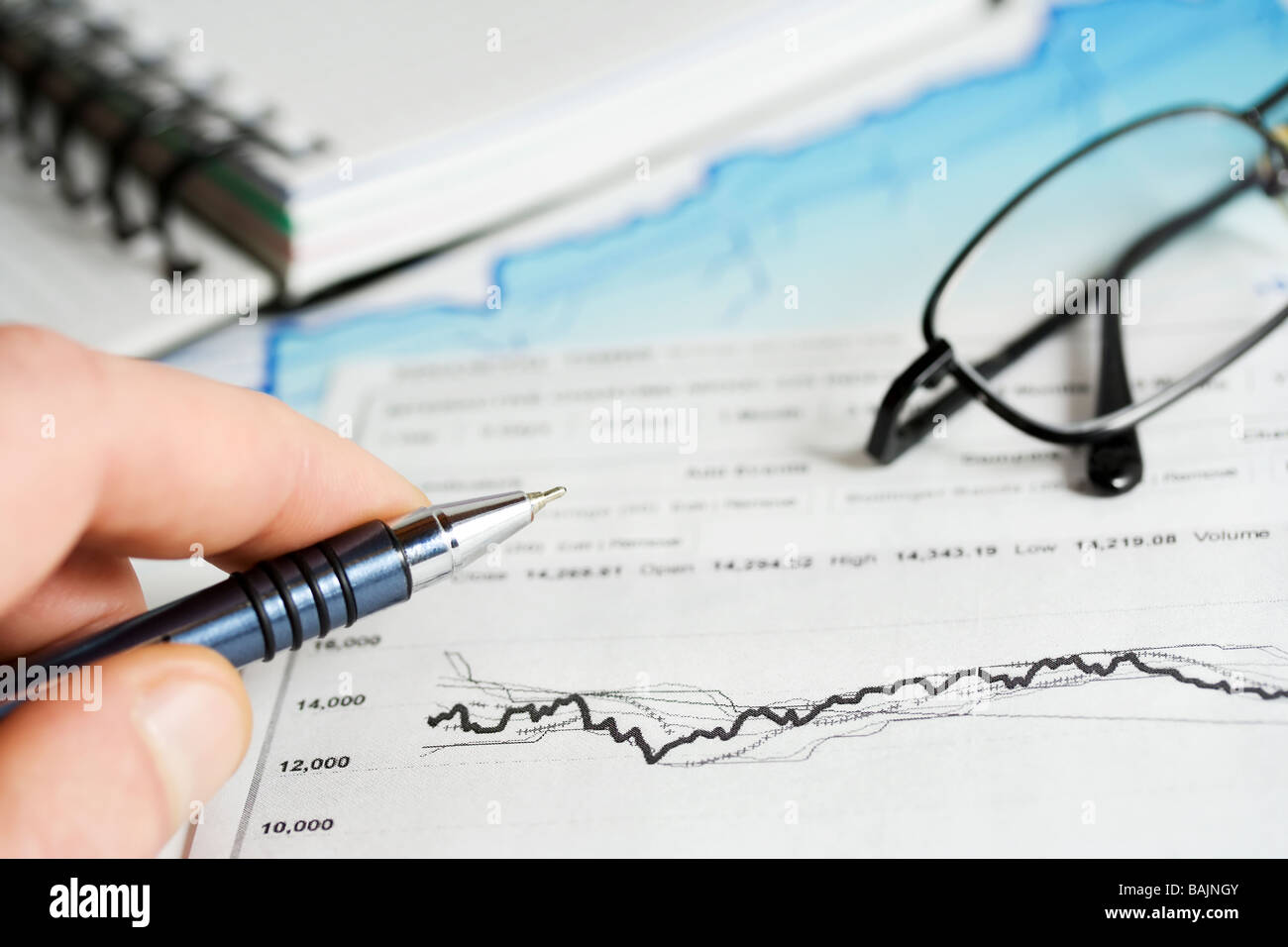 Analysis of stock market reports Stock Photo - Alamy