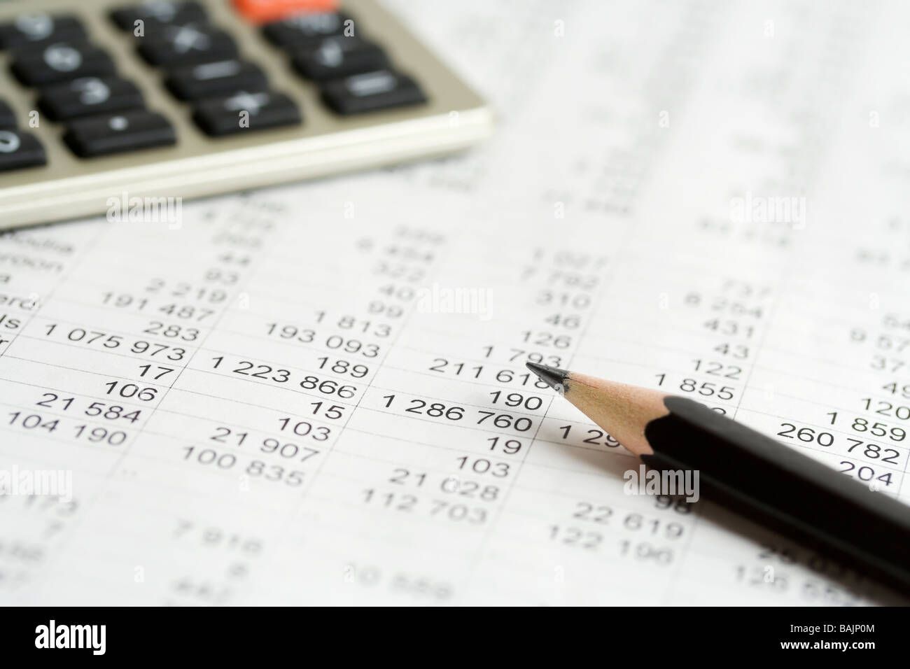 Accounting symbol hi-res stock photography and images - Alamy