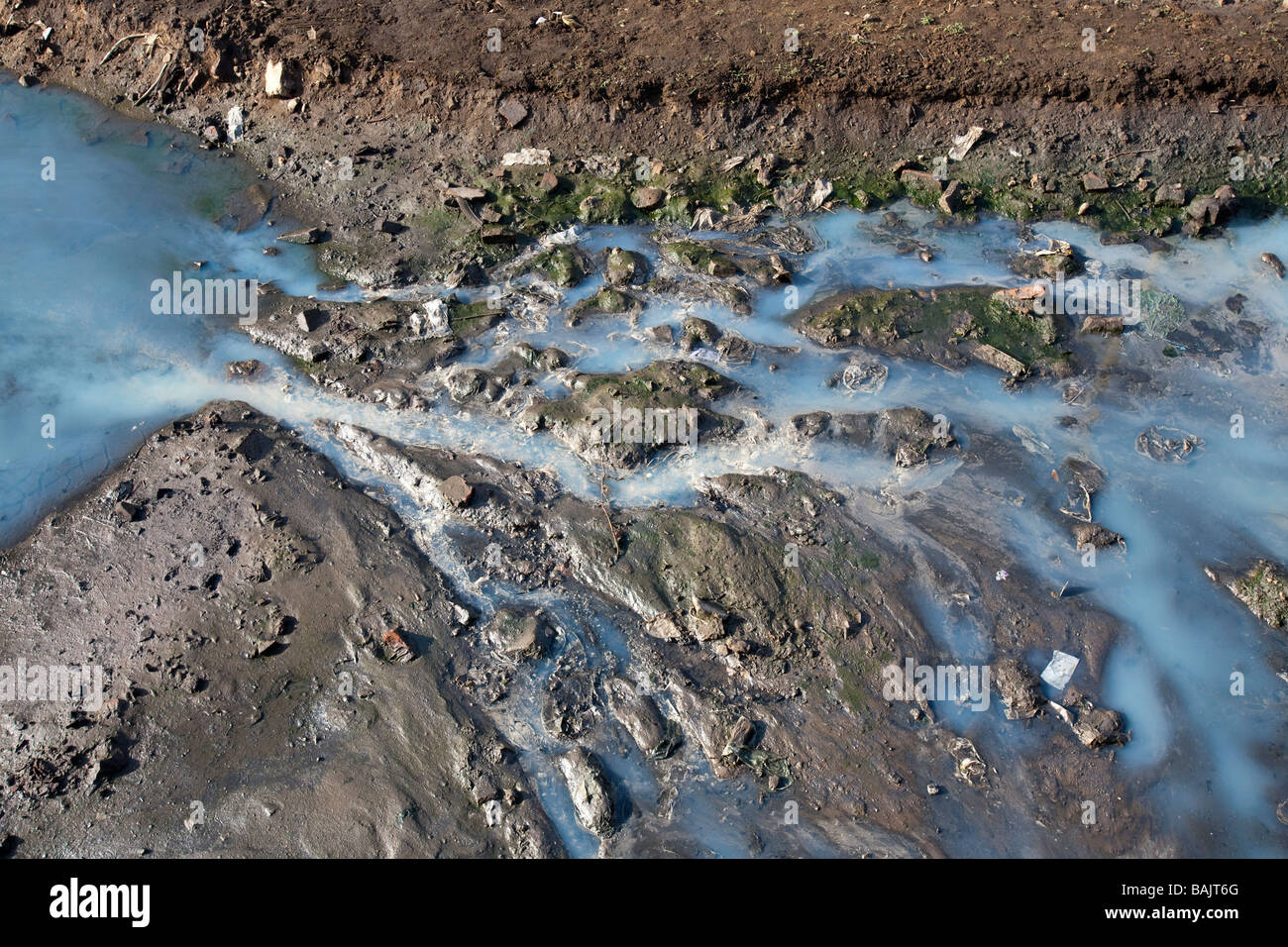 A highly polluted river in Hangang in China Stock Photo - Alamy