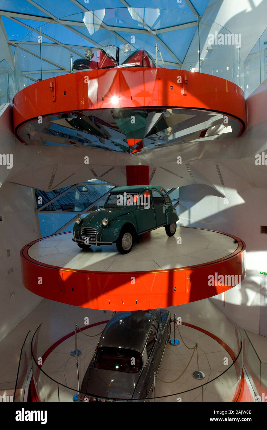 CITROEN FLAGSHIP STORE PARIS, MANUELLE GAUTRAND, PARIS, FRANCE Stock ...