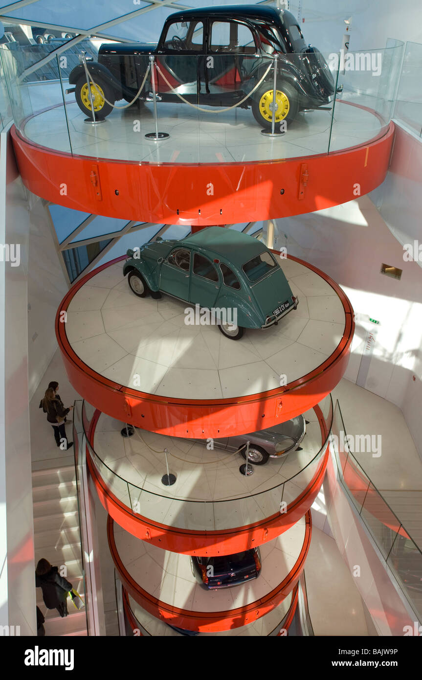 CITROEN FLAGSHIP STORE PARIS, MANUELLE GAUTRAND, PARIS, FRANCE Stock ...