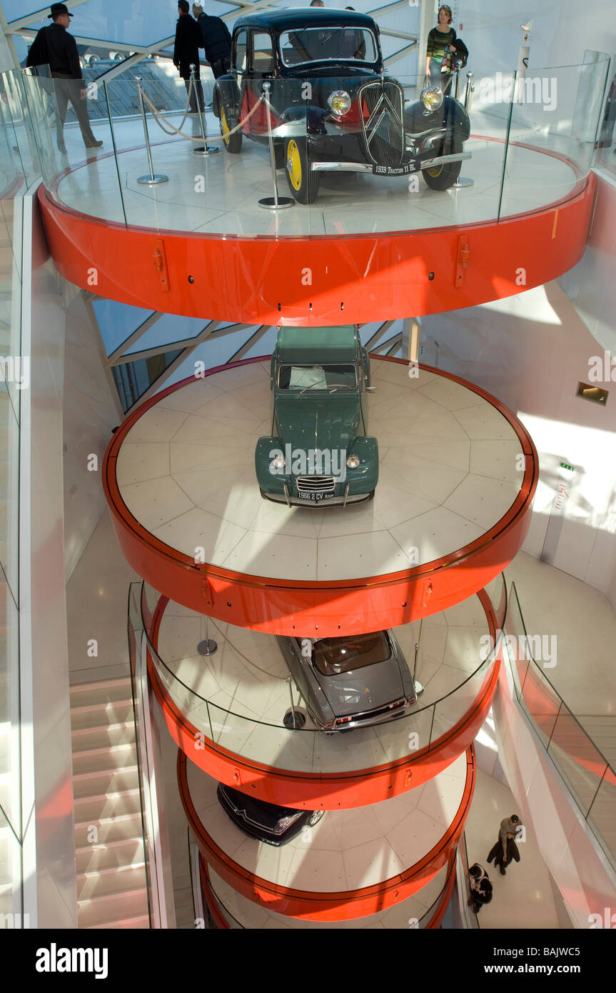 CITROEN FLAGSHIP STORE PARIS, MANUELLE GAUTRAND, PARIS, FRANCE Stock ...