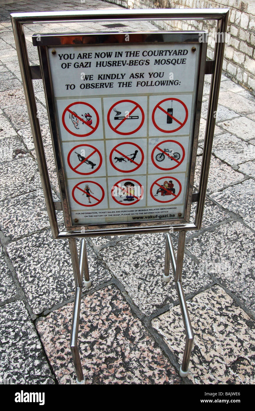 Sign with warnings what is not allowed in mosque Stock Photo - Alamy