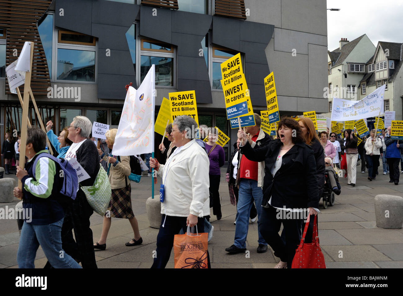 Human rights protest in edinburgh hi-res stock photography and images ...