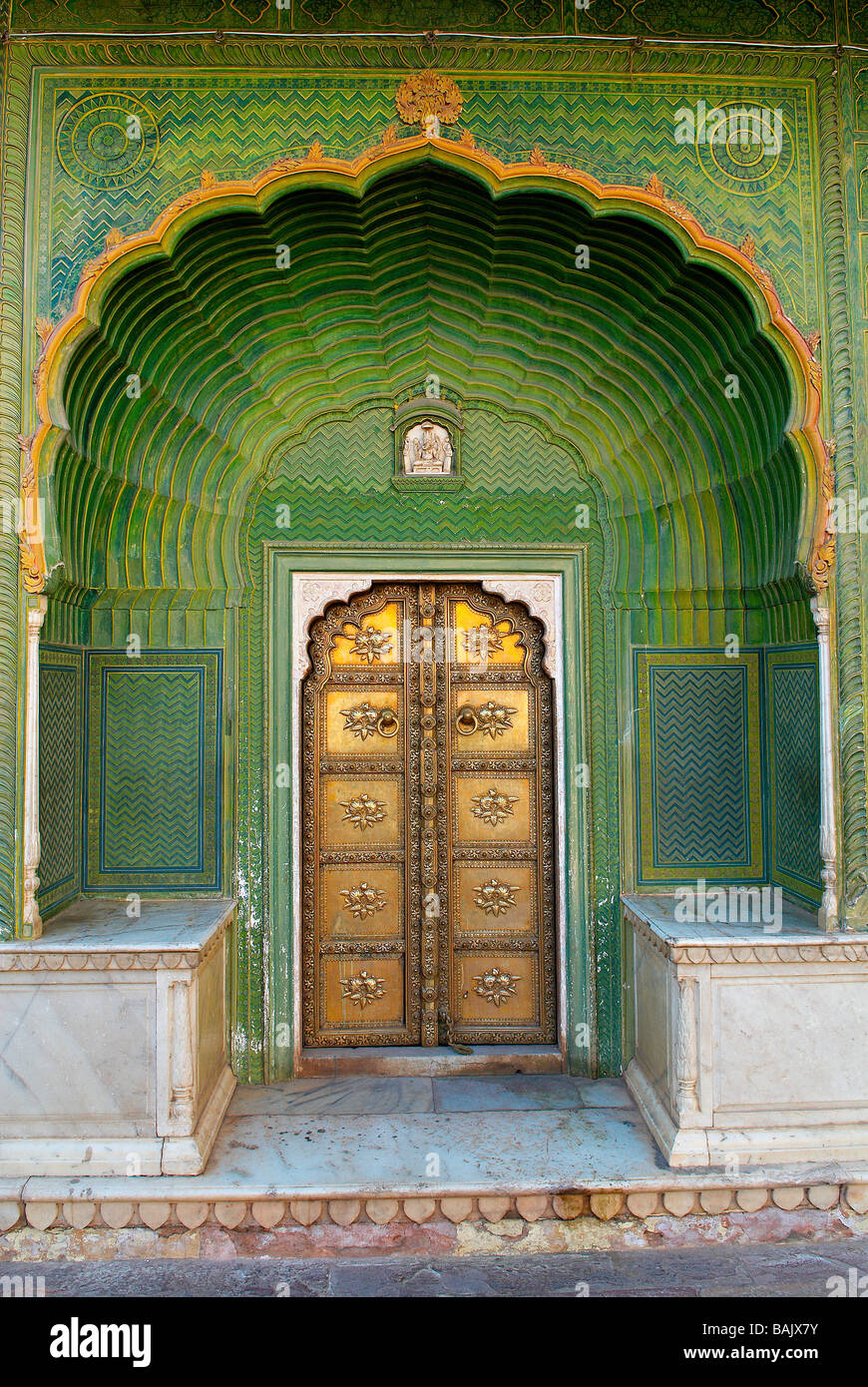 India, Rajasthan State, Jaipur, the City Palace, Gate, architecture ...